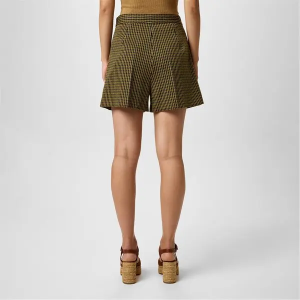 Max Mara Houndstooth Pleated Shorts