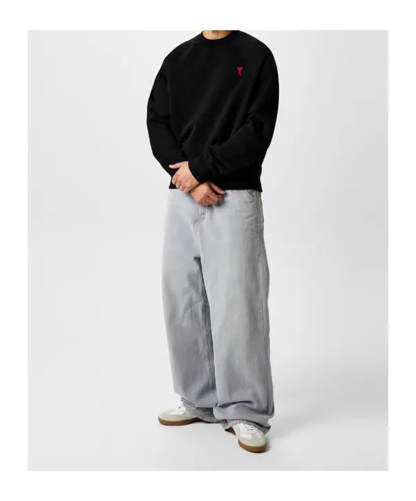 AMI Paris De Coeur Crewneck Sweatshirt