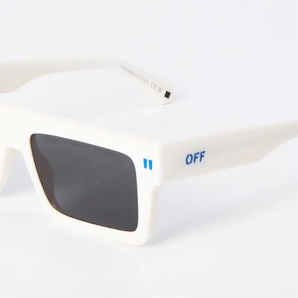 Off-White Chandler Sunglasses