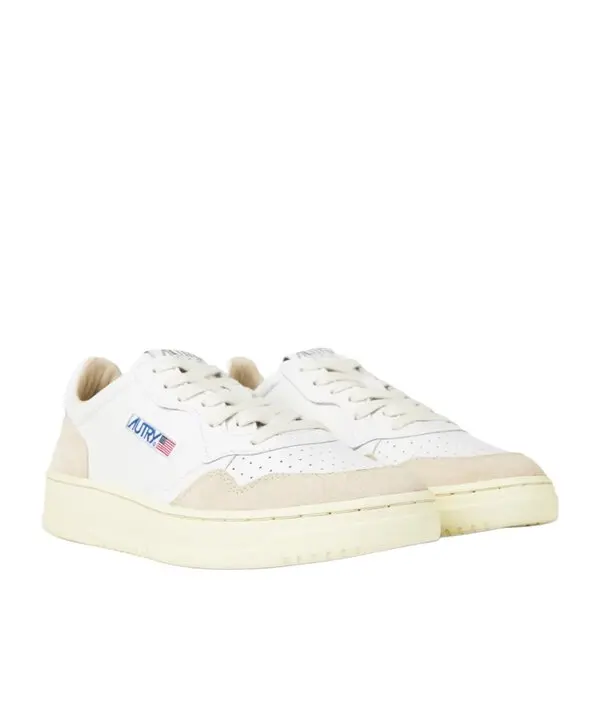 AUTRY Medalist Low Top Trainers - White