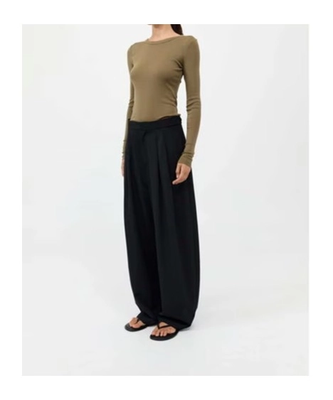 ST. AGNI Wide Leg Pleat Pants