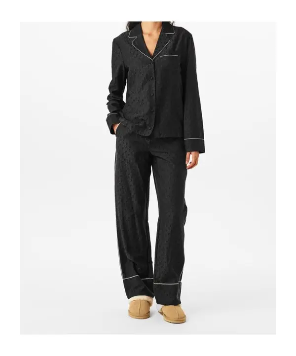 Off-White Casual Pants