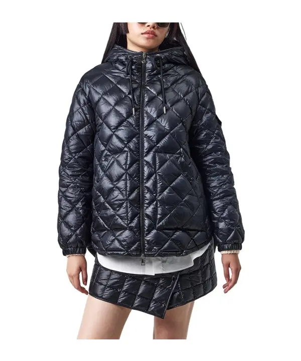 Moncler Diamond-quilted Hooded Puffer Jacket - Black