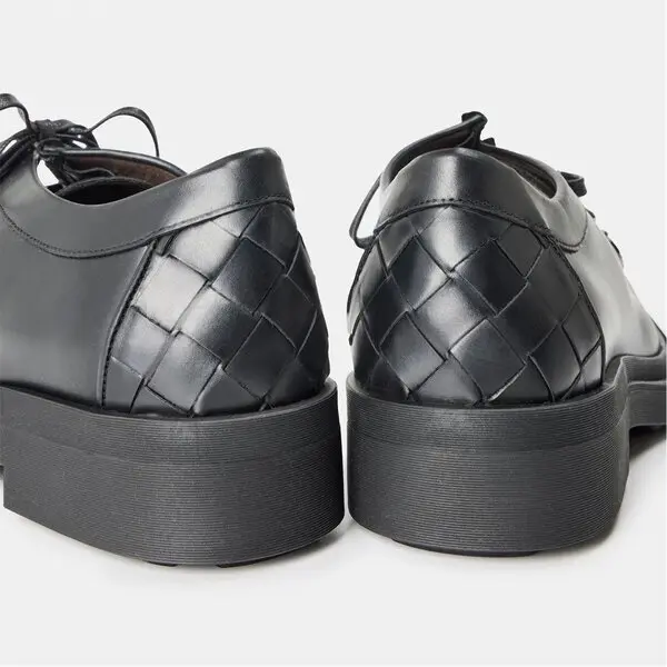 Bottega Veneta Flat Ankle Boots With Square Toe And Braided Detail