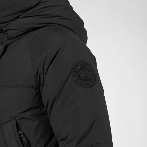 Canada Goose Solid Color Warm Down Jacket