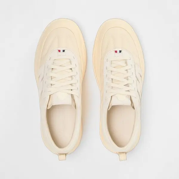 Moncler Quilted Low-top Sneakers - Nude