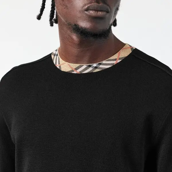Burberry Crew Neck Long Sleeve Knit Sweater