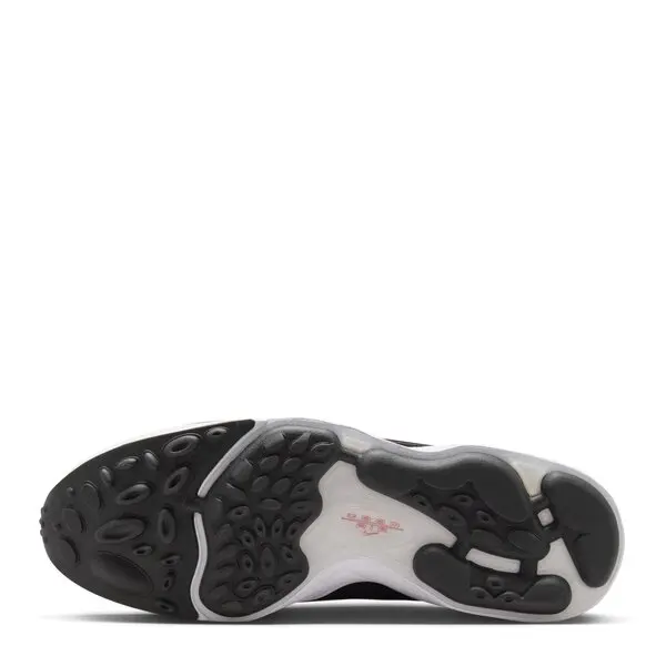 Nike Lightweight And Breathable Sports Shoes