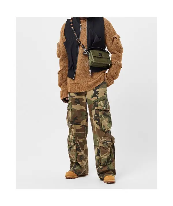Off-White Crew Neck Knit Sweater