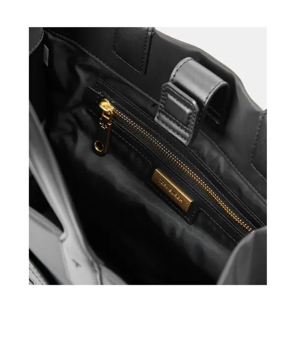 Tory Burch Classic Versatile Handbag