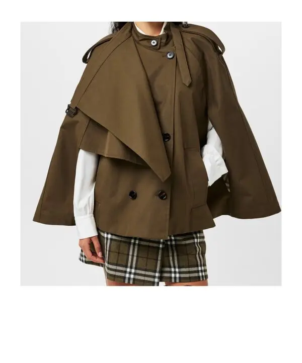 Burberry A Cape-style Casual Jacket