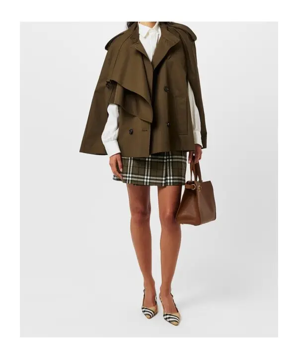 Burberry A Cape-style Casual Jacket