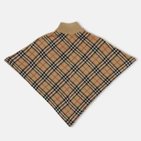 Burberry Solid Color Minimalist Shawl