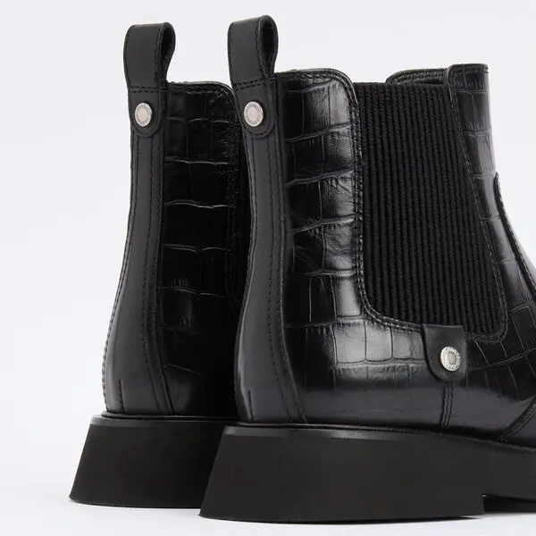 Barbour Delfina Chelsea Boots
