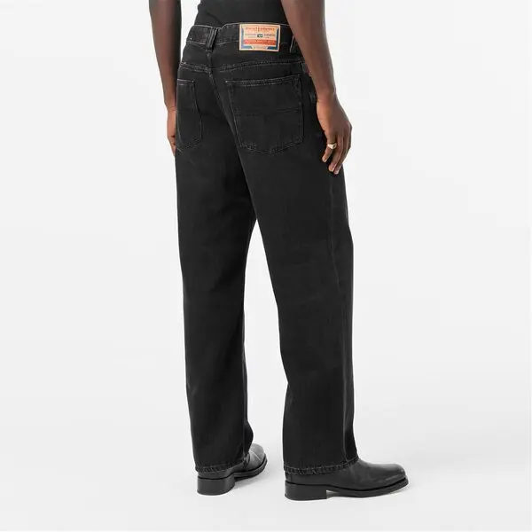 DIESEL® Straight-leg Jeans