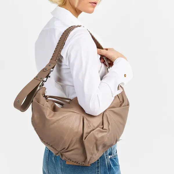VIVIENNE WESTWOOD Fashion Casual Shoulder Bag
