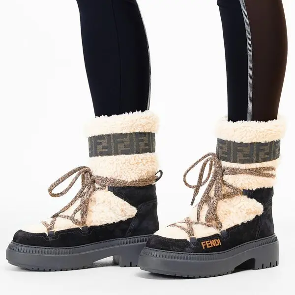 Fendi Wool Snow Boots With Ff Monogram
