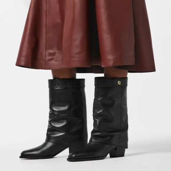Fendi Minimalist Black Design Ankle Boots - Red