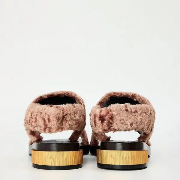 Gucci Open-toe Slip-on Heeled Sandals - Nude