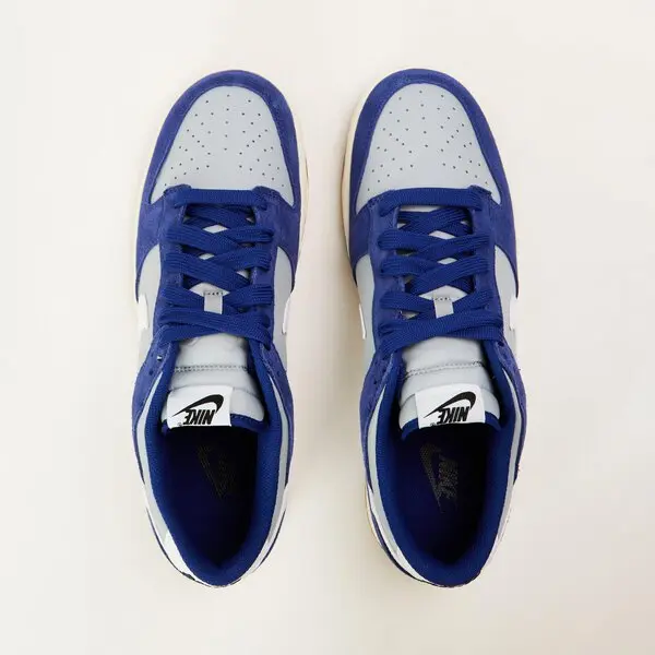 Nike Classic Low-top Sneakers - Blue