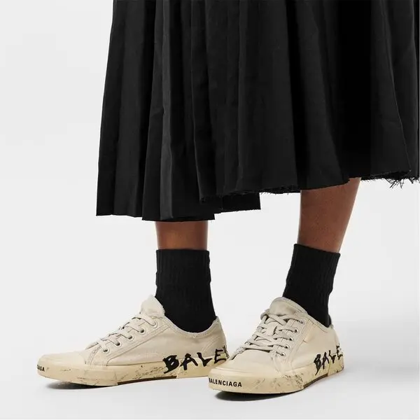 Balenciaga Low-top Sneakers