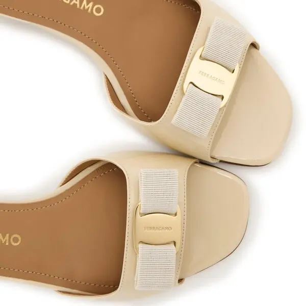 FERRAGAMO Simple Slippers