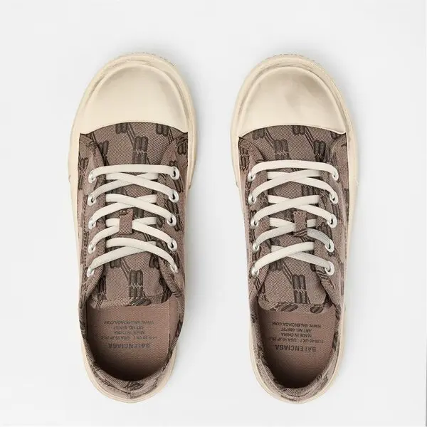 Balenciaga Logo Low-top Sneakers