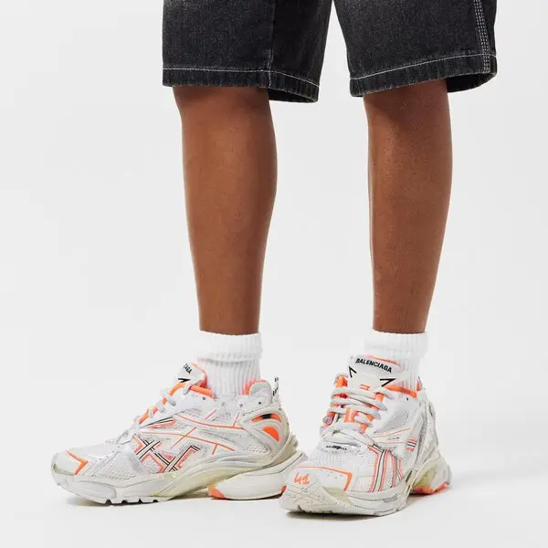 Balenciaga Chunky Sneakers