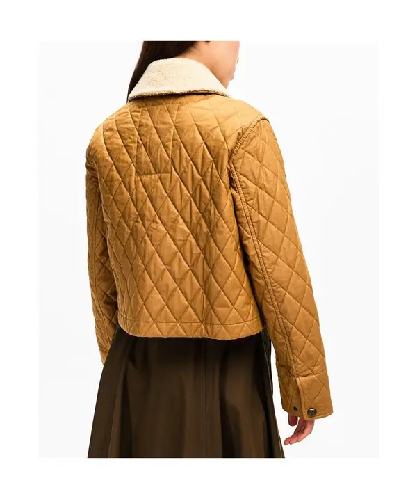 Burberry Casual Quilted Jacket