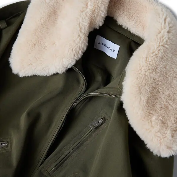 Givenchy Shearling Bmbr Ld62
