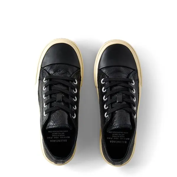 Balenciaga Low-top Sneakers