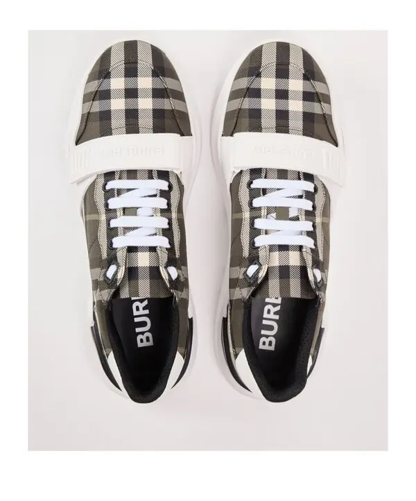 Burberry Logo Check Sneakers