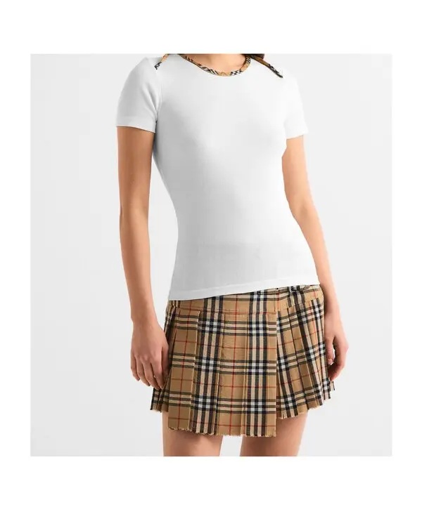 Burberry Slim Fit Ribbed T-shirt With Logo Detail