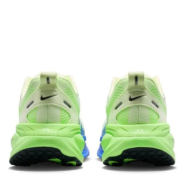 Nike Vomero 18 Running Shoes