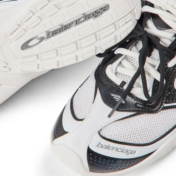 Balenciaga Simple Low-top Sneakers