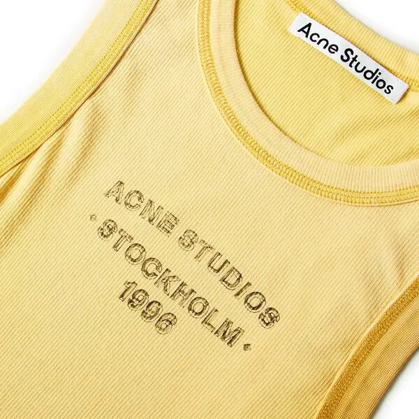 Acne Studios Casual And Simple Vest