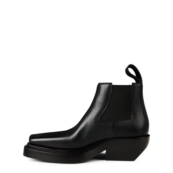 Bottega Veneta Solid Color Chelsea Boots