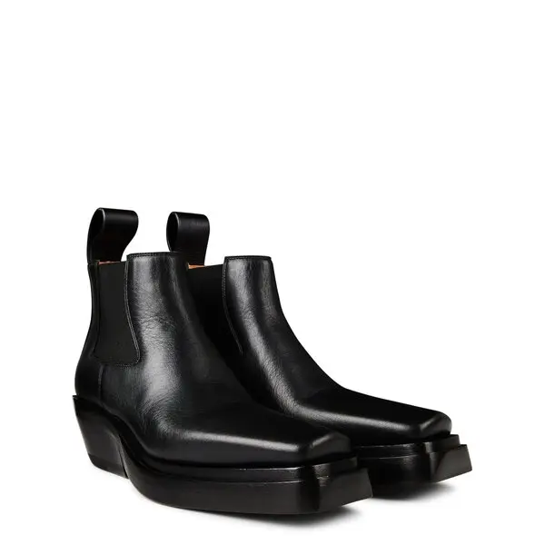 Bottega Veneta Solid Color Chelsea Boots