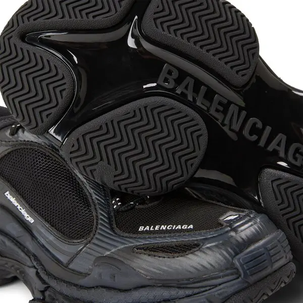 Balenciaga Solid Color Sneakers