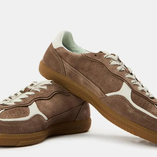 ALOHAS Rife Low-top Sneakers