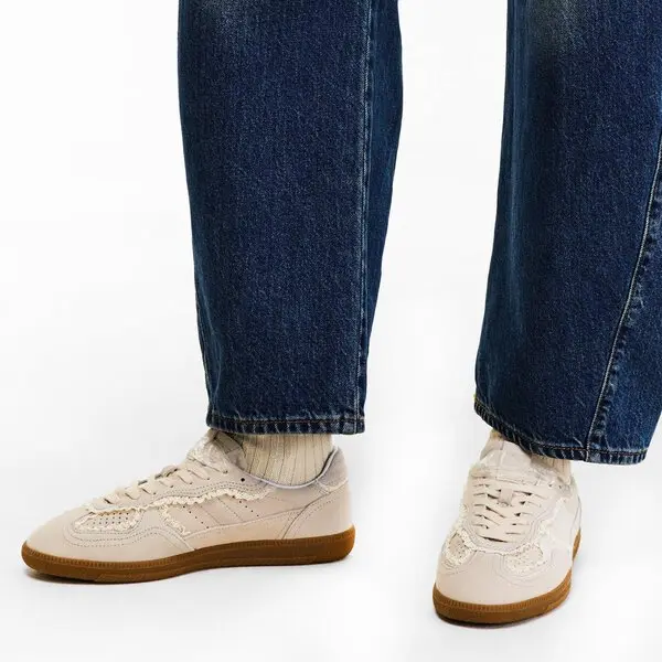 ALOHAS Low-top Lace-up Sneakers