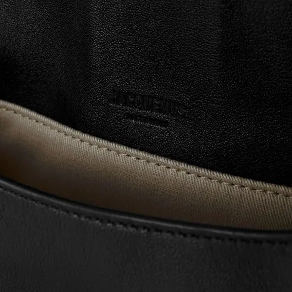 Jacquemus Chain Shoulder Bag
