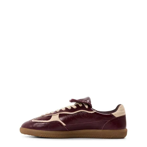 ALOHAS Low-top Lace-up Sneakers