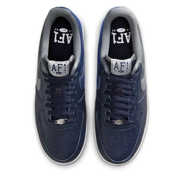Nike Thick-soled Sports Shoes