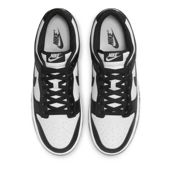 Nike Low Top Lace Up Sneakers - Black