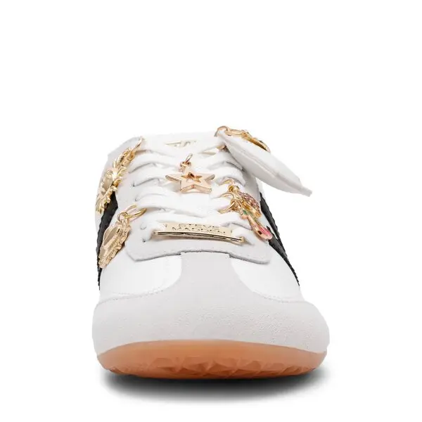 Steve Madden Minimalist Low-top Sneakers