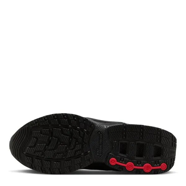 Nike Max Dn Roam Sneakers