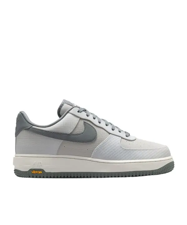 Nike Thick-soled Sports Shoes