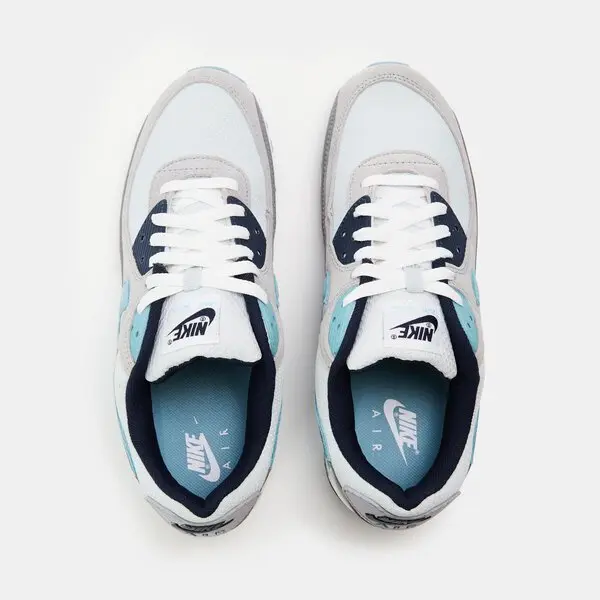 Nike Fashionable Sports Shoes