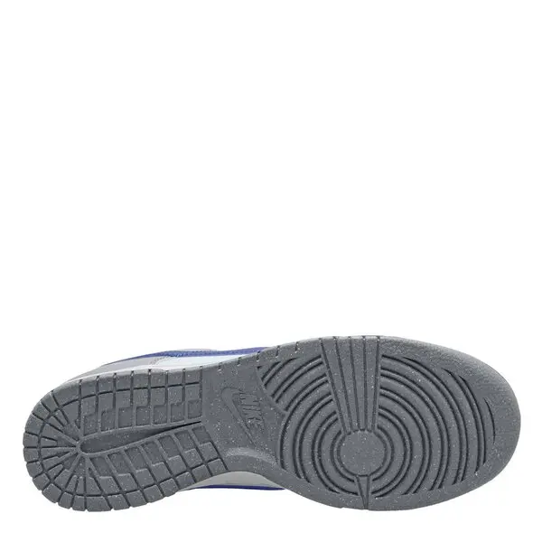 Nike Dunk Low Trainers